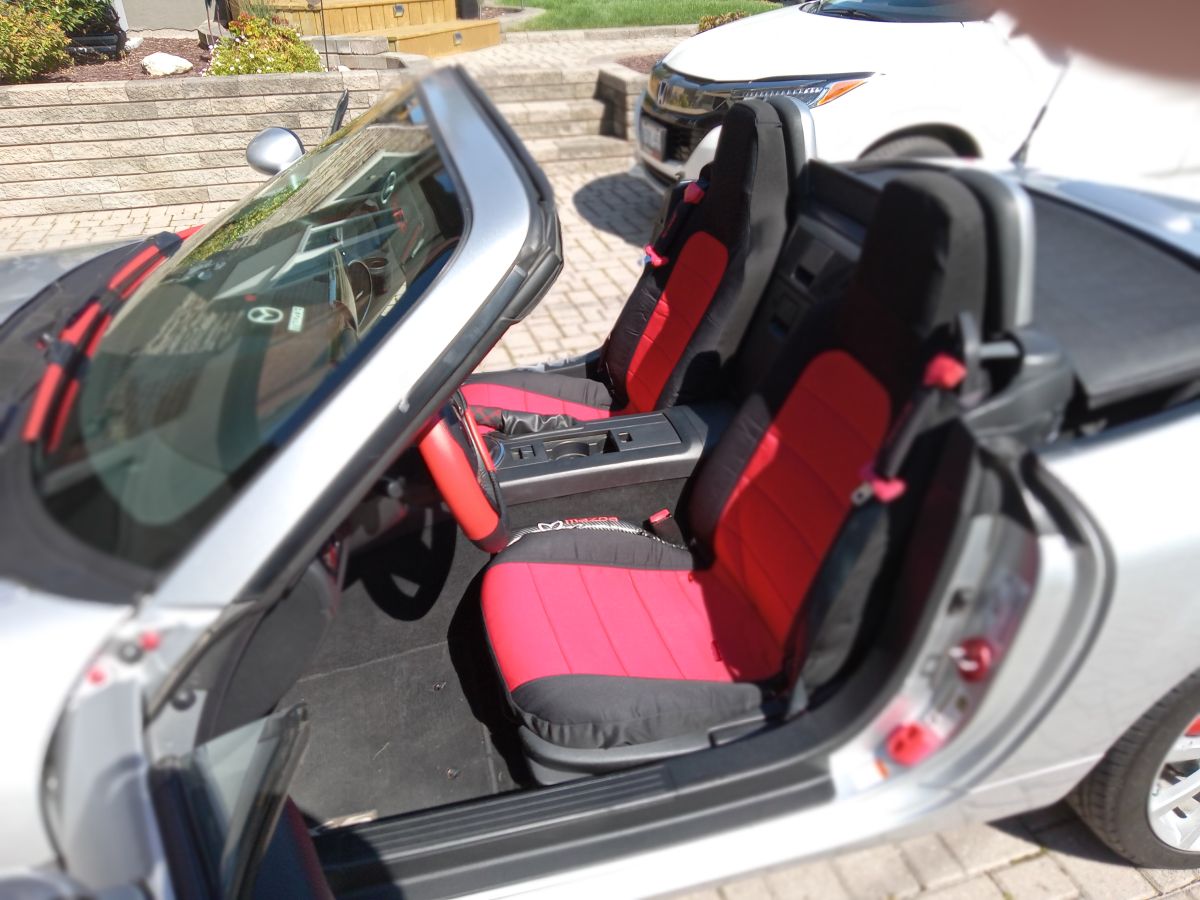2-Tone Car Seat Covers: Black and Red - Semi-custom Fit - Front - Will ...